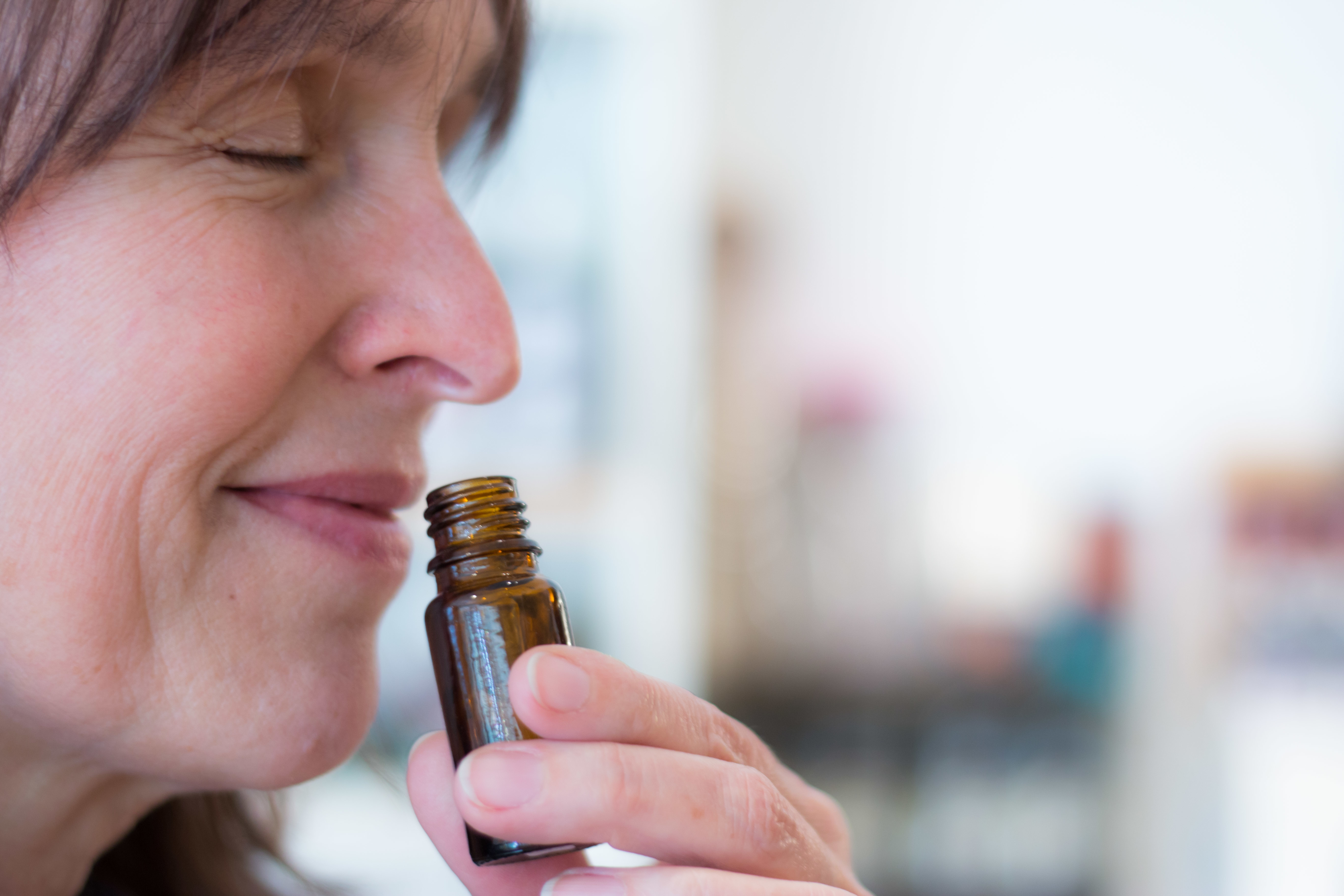 Funktioniert unser Geruchssinn anders, als bislang angenommen? – Heilpraxis