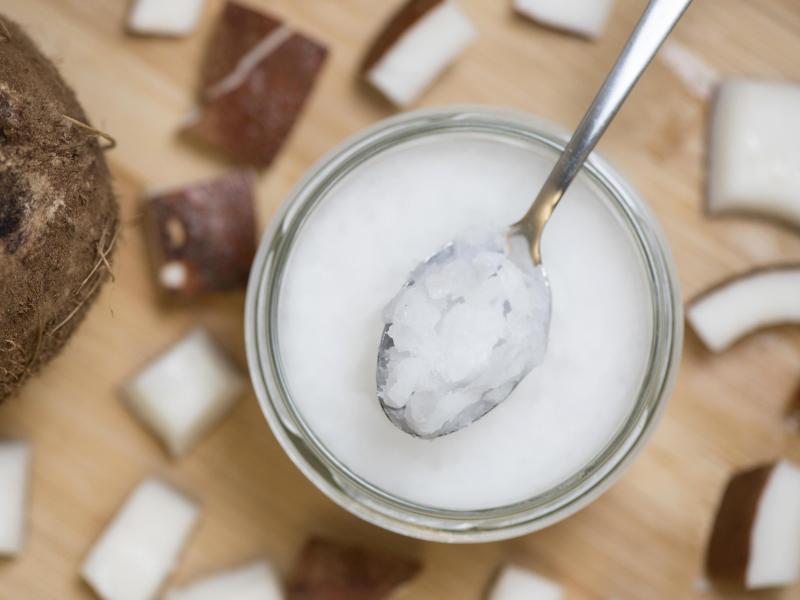 Test: Kokosöl mit Mineralöl belastet – Heilpraxis